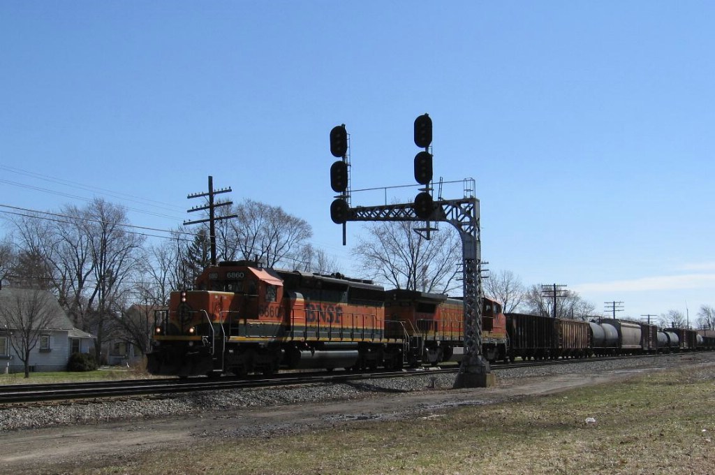 BNSF 6860